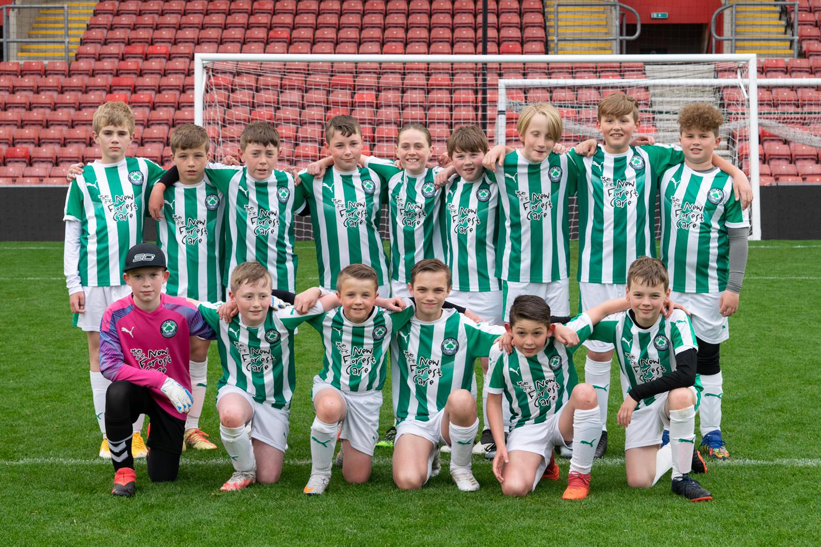 Hythe & Dibden Sharks - Hythe & Dibden Youth Football Club